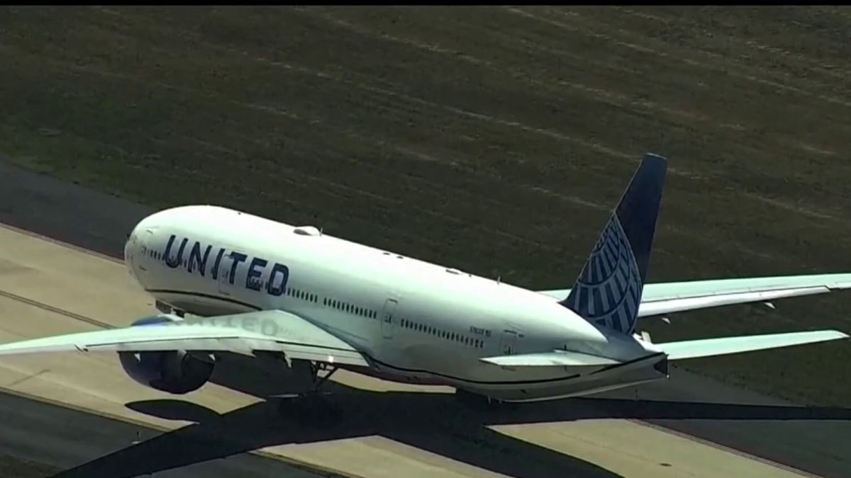 United Airlines flight diverts after pilot forgets passport – NBC Los ...