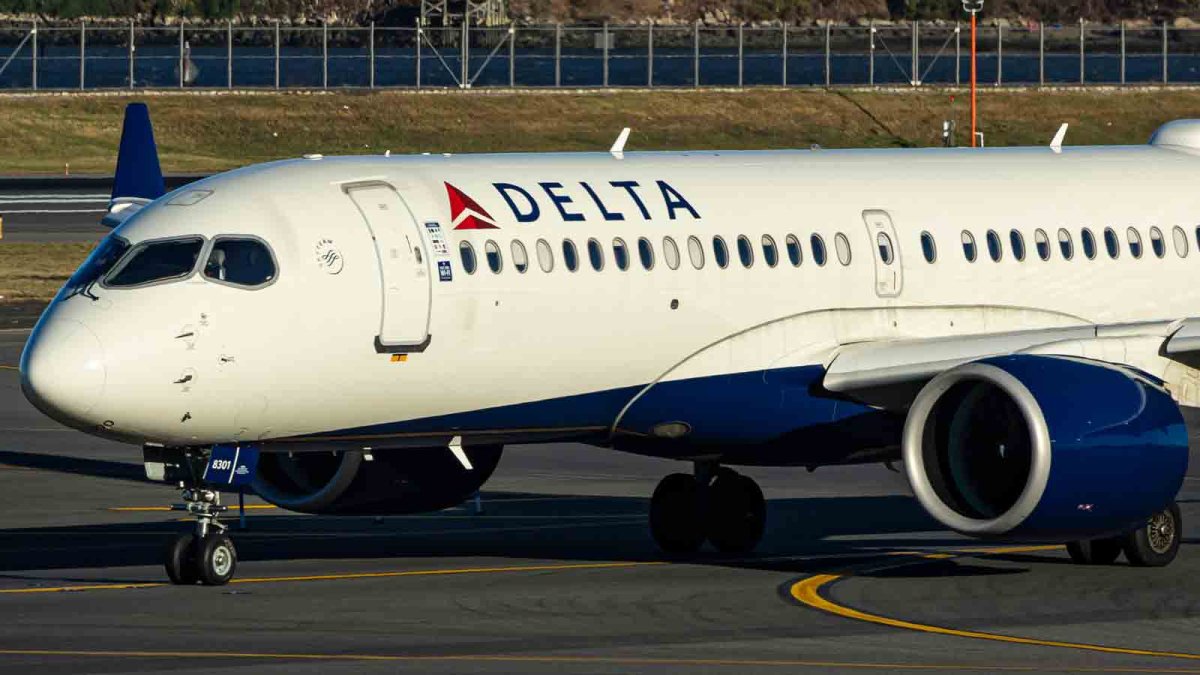 Delta flight returns to Boston due to ‘smoky odor’ detected in cabin ...