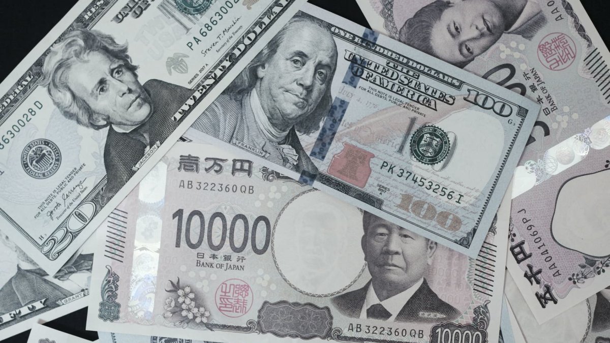 Trump’s tariffs were expected to boost the dollar, but recession fears ...