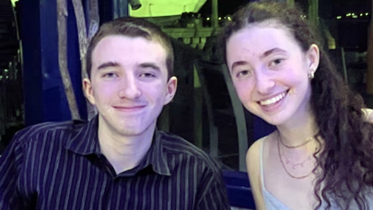 Long Island high school has 15 sets of twins graduating – NBC Los Angeles