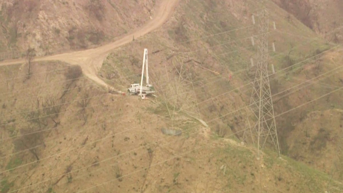 SoCal Edison starts work to remove towers near Eaton Fire origin – NBC ...