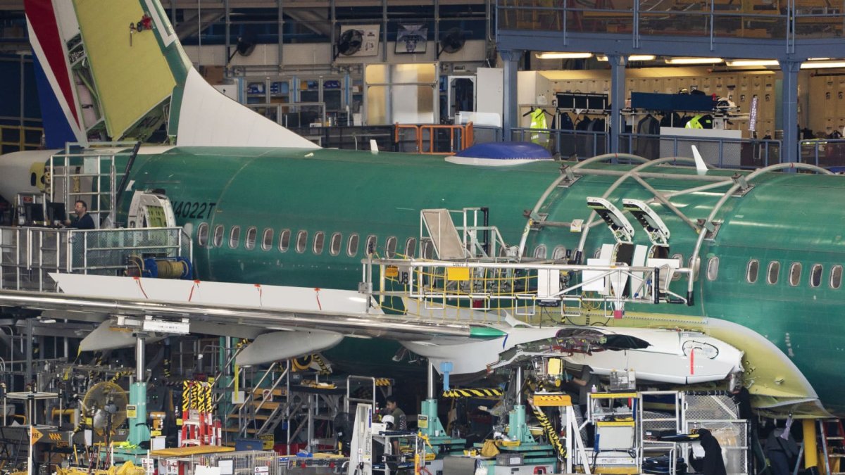 Boeing to resume airplane deliveries to China next month, ramp up Max ...