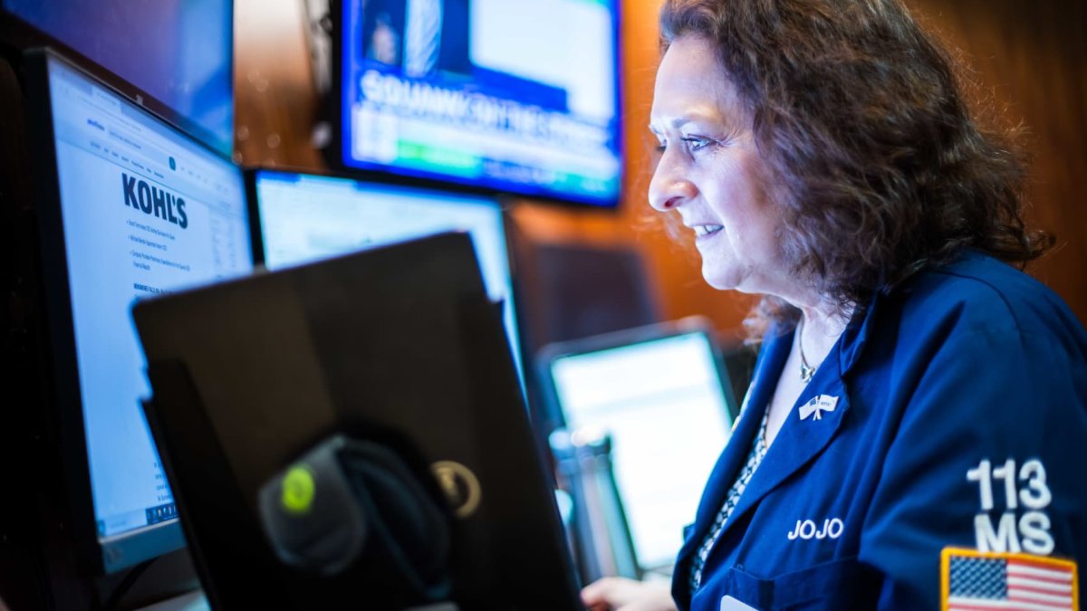 Dow closes 200 points higher, S&P 500 climbs as Nvidia lifts tech ...
