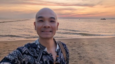 He lives in Thailand but ‘supercommutes’ to Singapore—living off what ...