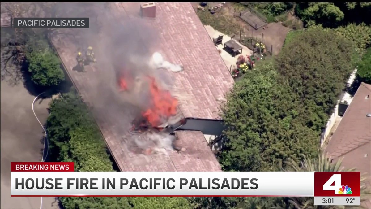 House fire knocked down in Pacific Palisades – NBC Los Angeles