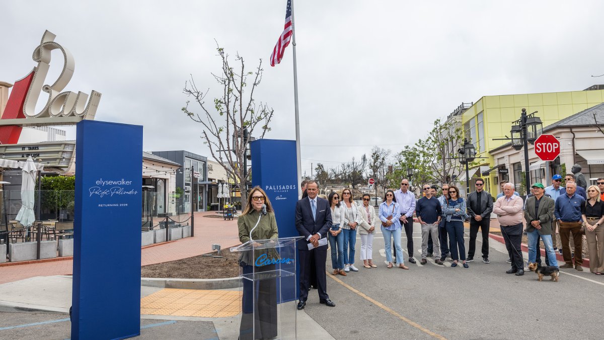 Palisades Village to reopen in 2026 after Palisades Fire – NBC Los Angeles