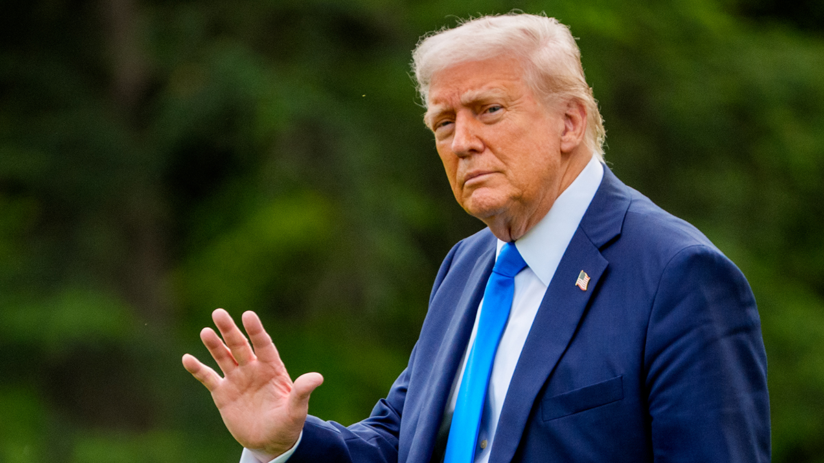 Live updates: Trump shakes up national security team – NBC Los Angeles