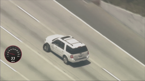 Watch: Officers chase robbery suspects in Santa Clarita Valley – NBC ...