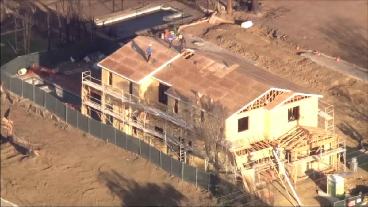 How a house in Palisades became one of the first to be rebuilt – NBC ...