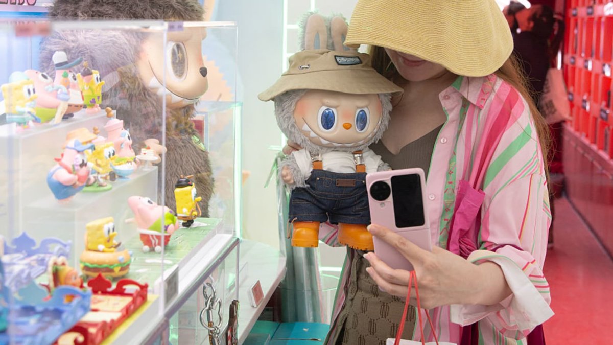 China consumer prices slump again, deepening deflation worries as ...