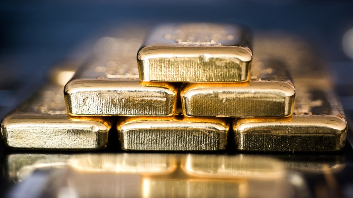 Gold is near an all-time high—here’s how much a Costco bar bought a ...