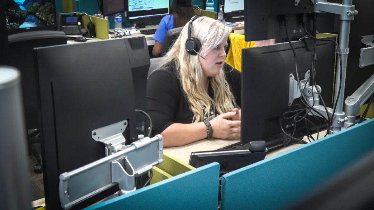 Trump administration to shut down LGBTQ youth suicide hotline – NBC Los ...