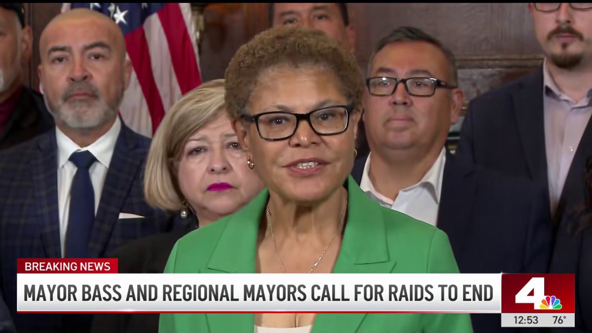 LA Mayor Karen Bass, 30 regional mayor call for end of ICE raids – NBC ...