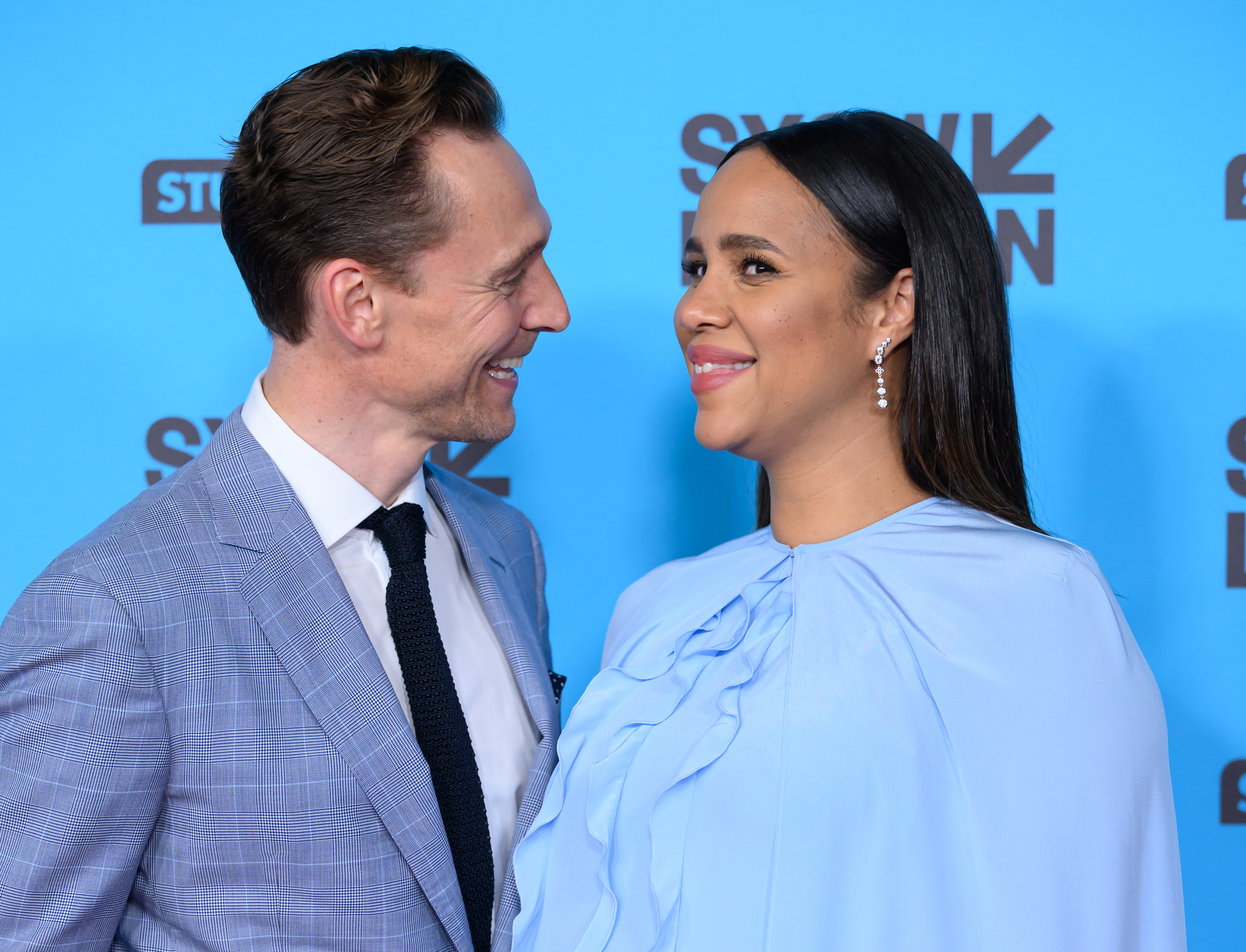 Tom Hiddleston, Zawe Ashton are expecting baby No. 2 – NBC Los Angeles