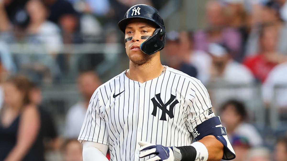 Aaron Judge on injured list for right elbow flexor strain – NBC Los Angeles