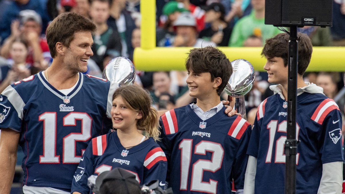 Tom Brady says ‘prioritizing’ NFL career made him a better dad – NBC ...