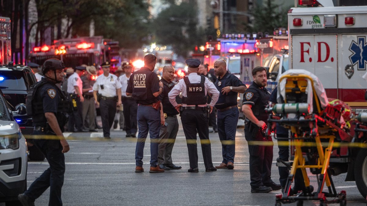 NYC gunman’s father was LAPD officer, sources say – NBC Los Angeles