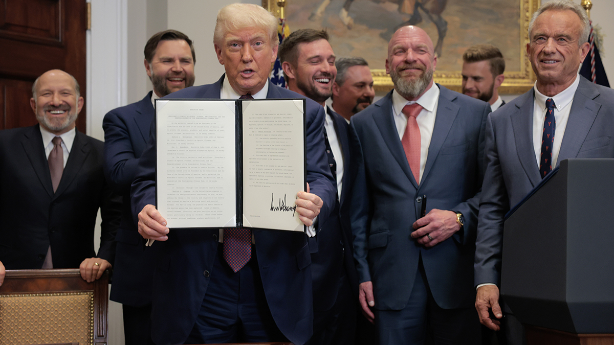 Live updates: U.S. officials to visit Gaza; Trump brings back ...