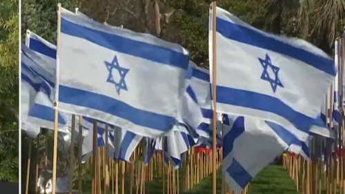 Beverly Hills USD halts plan to display Israeli flag at schools – NBC ...