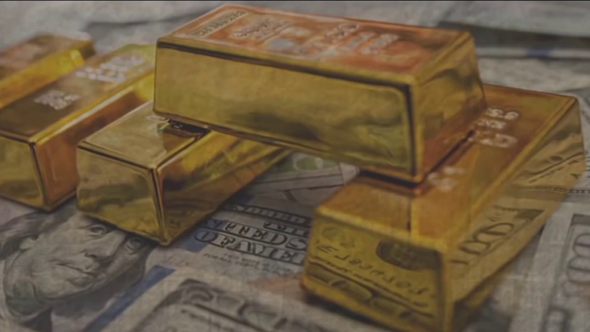 D.C. police arrest suspects in elaborate gold bar scam – NBC Los Angeles
