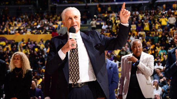 Lakers announce former head coach Pat Riley will be immortalized with ...