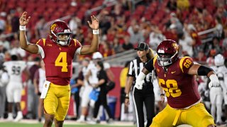USC’s offense explodes in 73-13 rout of Missouri State – NBC Los Angeles