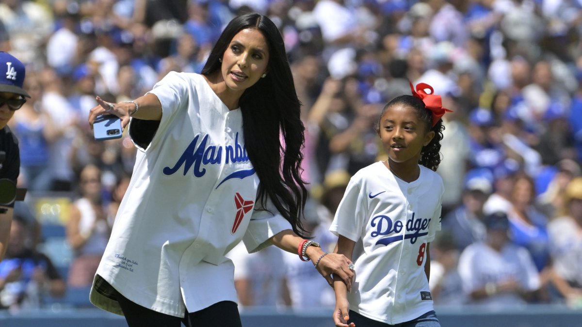 Vanessa Bryant shares Kobe Bryant birthday message – NBC Los Angeles