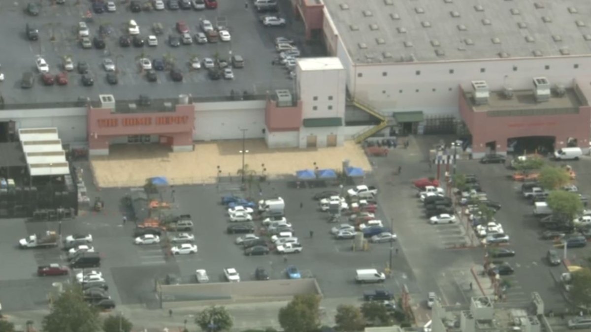8 arrested in Border Patrol operation at Westlake Home Depot – NBC Los ...