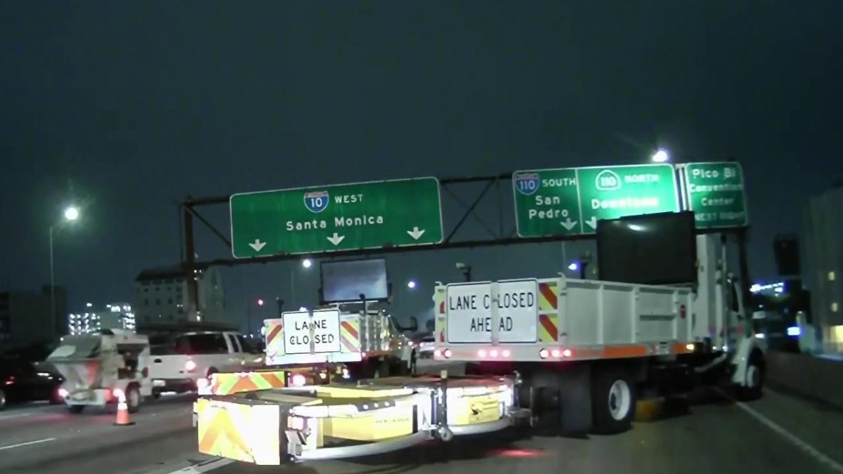Crash on 10 Freeway at the 110 Freeway stops traffic – NBC Los Angeles