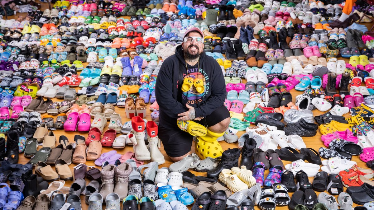 Connecticut man claims World Record for largest Crocs collection – NBC ...