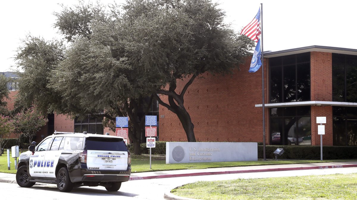 What we know about the Dallas ICE facility shooter – NBC Los Angeles