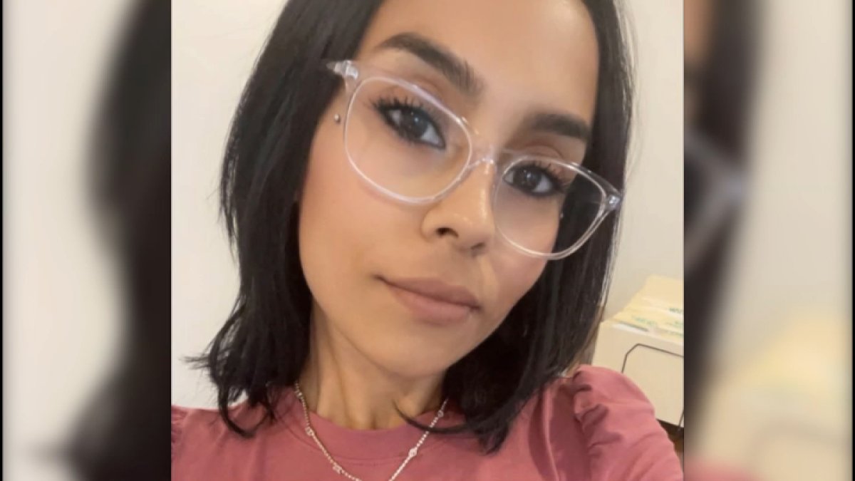 Former California school aide admits she had sex with a student – NBC Los Angeles