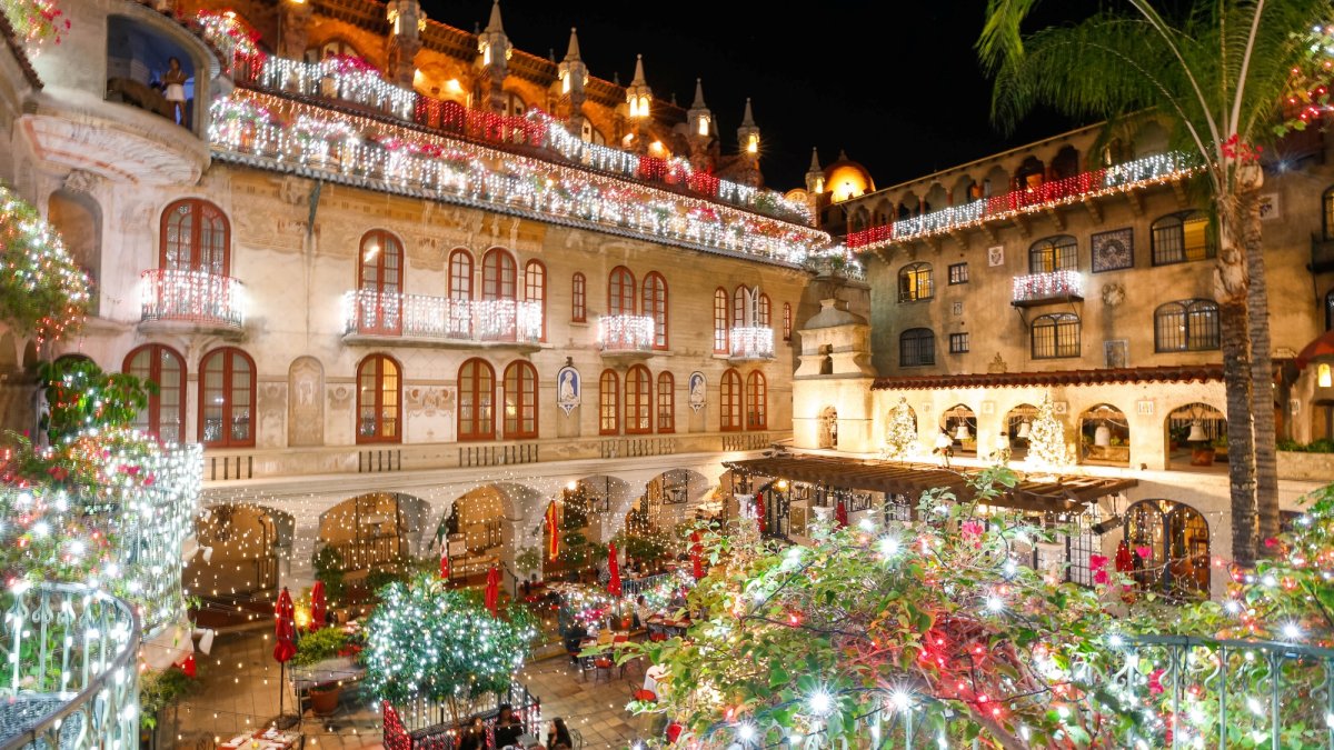 The Mission Inn’s ‘Festival of Lights’ stay-over packages are now ...