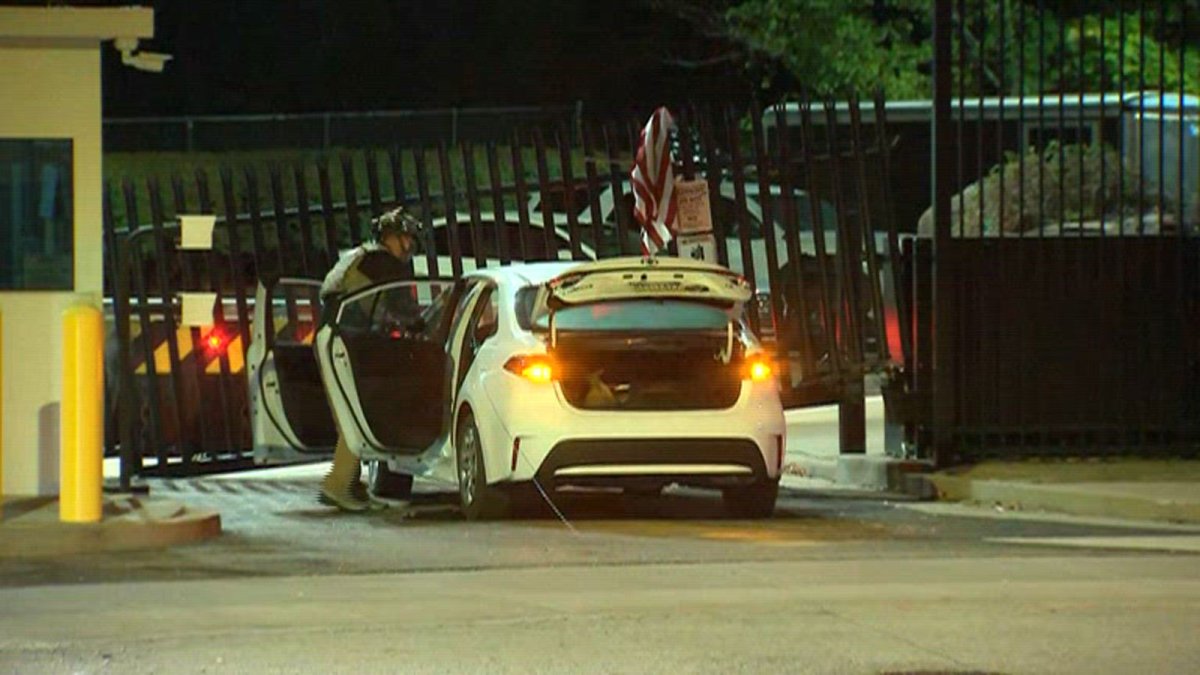 Suspect in custody after ‘terrorist’ incident at Pittsburgh FBI office ...