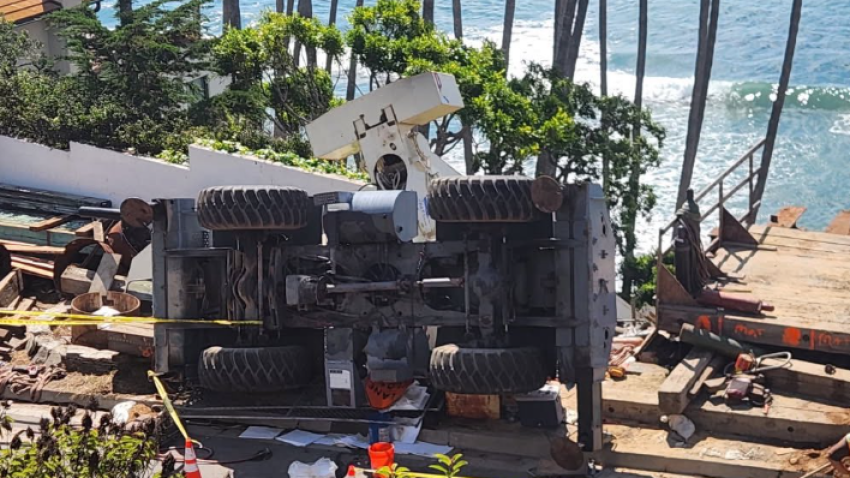 Overturned construction crane blocks traffic in Malibu – NBC Los Angeles