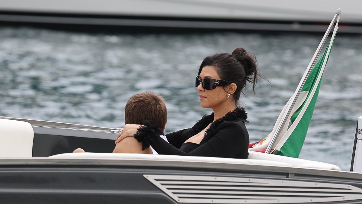 Kourtney Kardashian shares update on co-parenting with Scott Disick ...