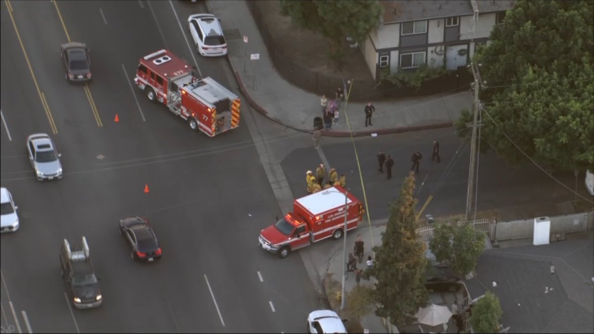 Teens hospitalized after triple shooting in Sun Valley – NBC Los Angeles