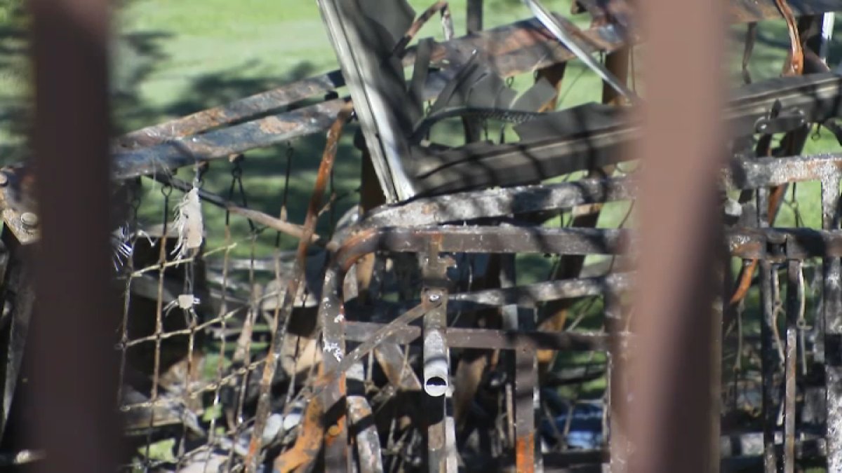 Two dead, five injured, 16 displaced by Sunland house fire – NBC Los ...