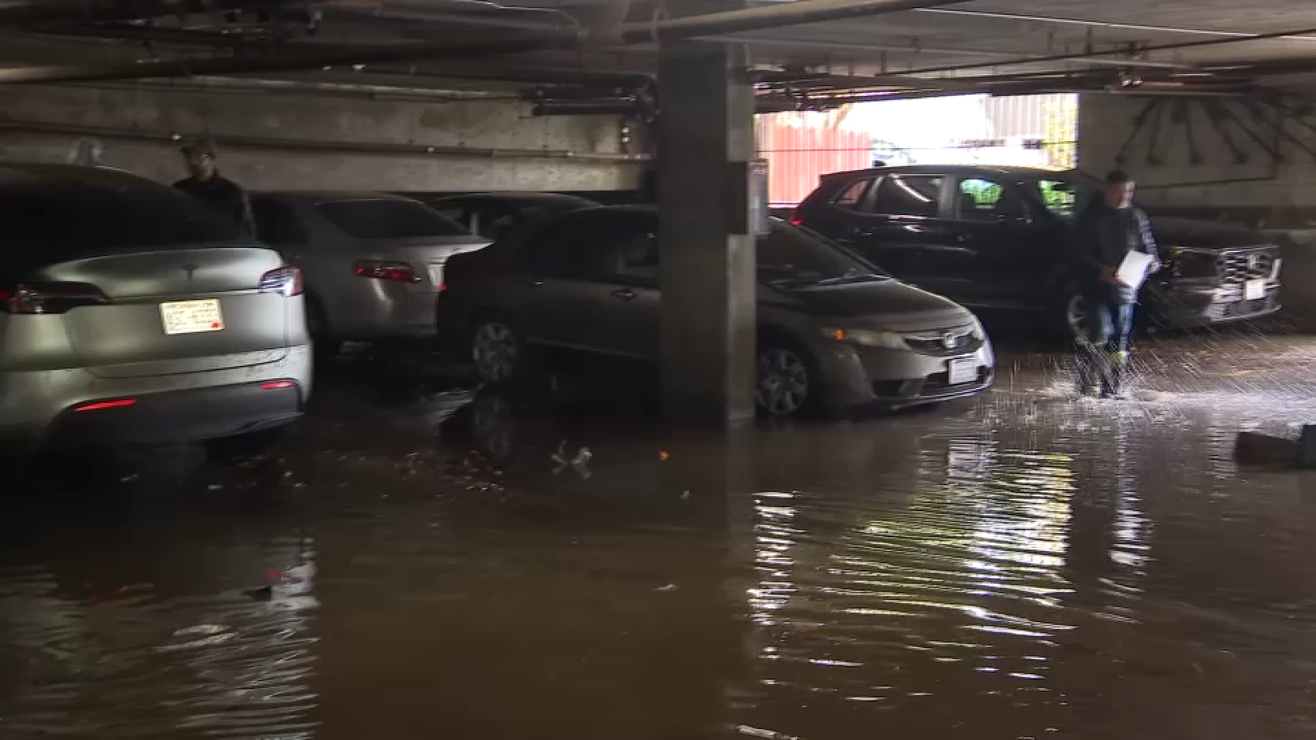 Storms causes street flooding, mud overflow, fatal accident – NBC Los ...