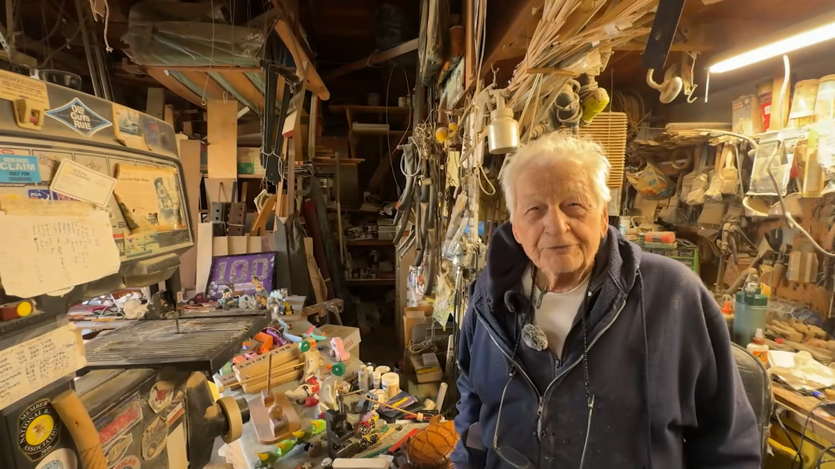 100-year-old toymaker crafts wood toys from Garden Grove garage – NBC Los Angeles
