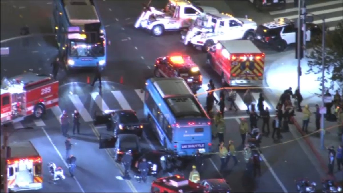 Bus, 2 vehicles involved in crash near LAX – NBC Los Angeles