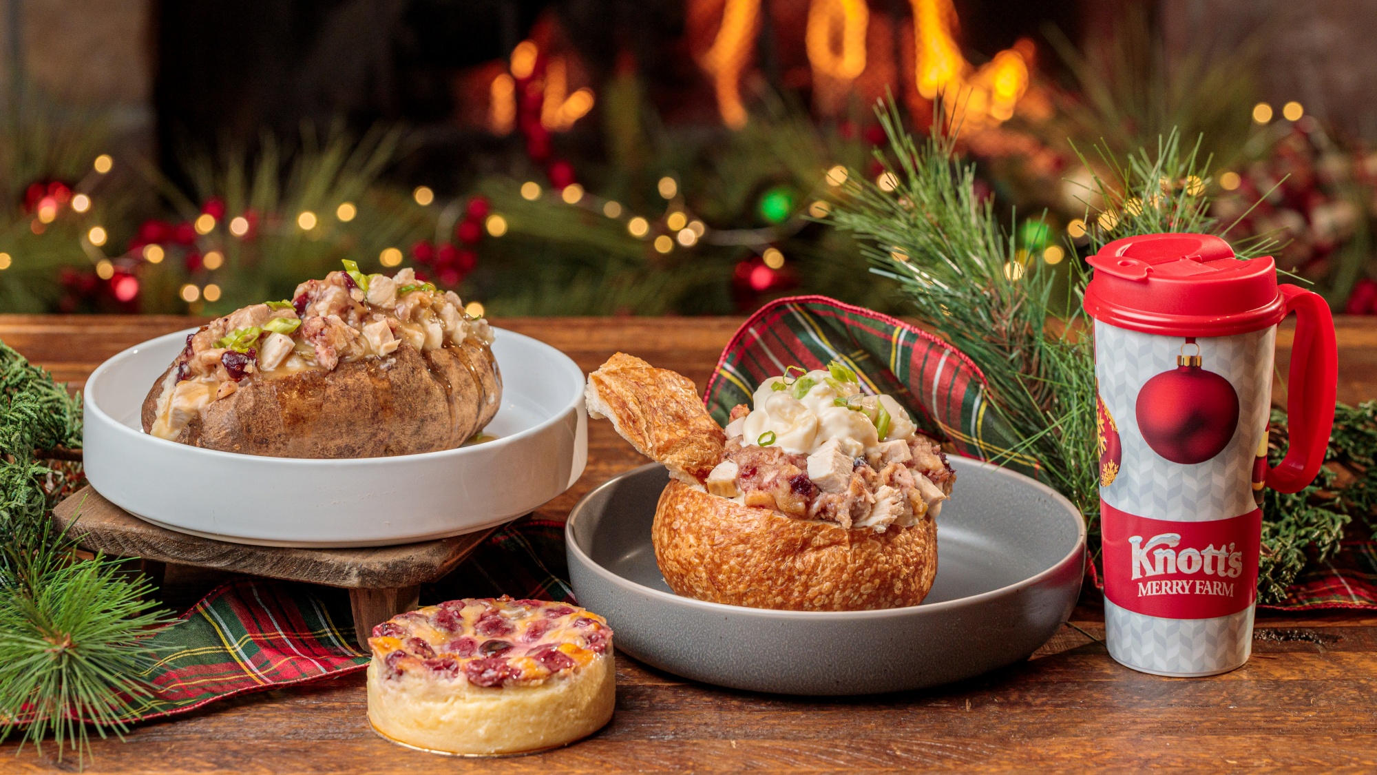 The Knott’s Merry Farm Santa Snoopy cookie is a sweet SoCal classic ...