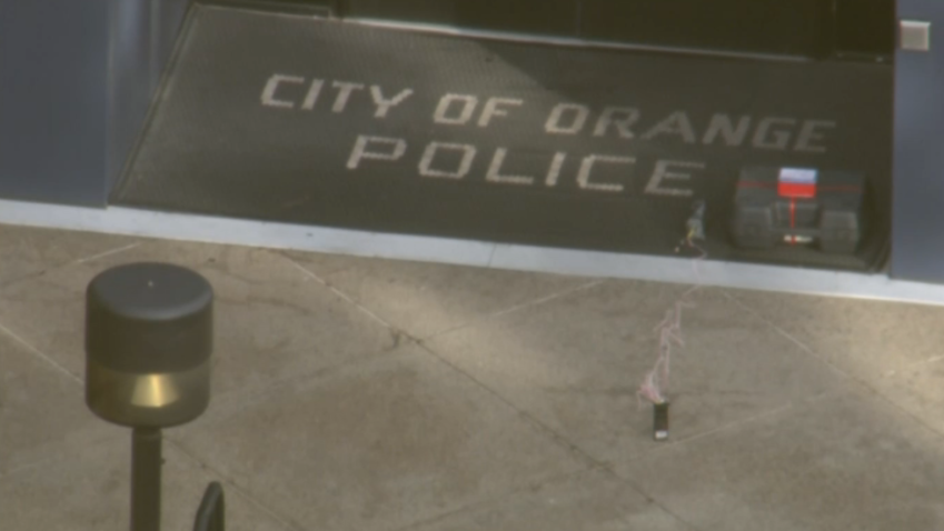 Suitcase in Orange Police Department lobby leads to bomb squad ...