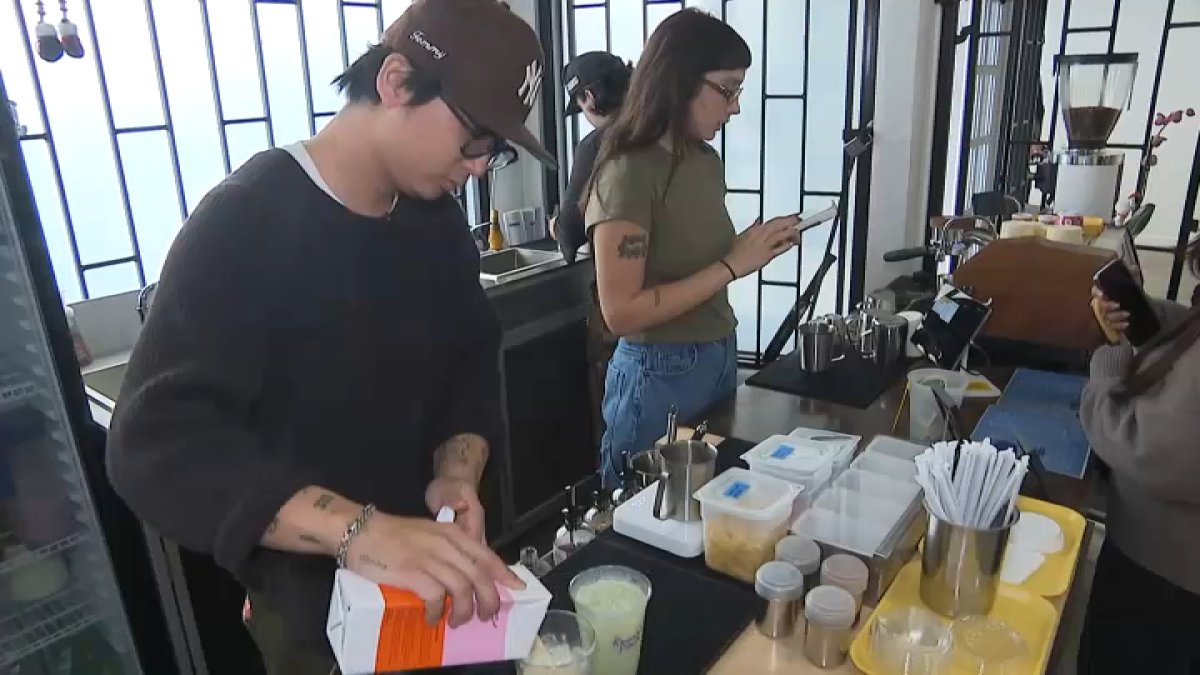 Long Beach cafe serves as ultimate ode to owner’s late girlfriend – NBC ...