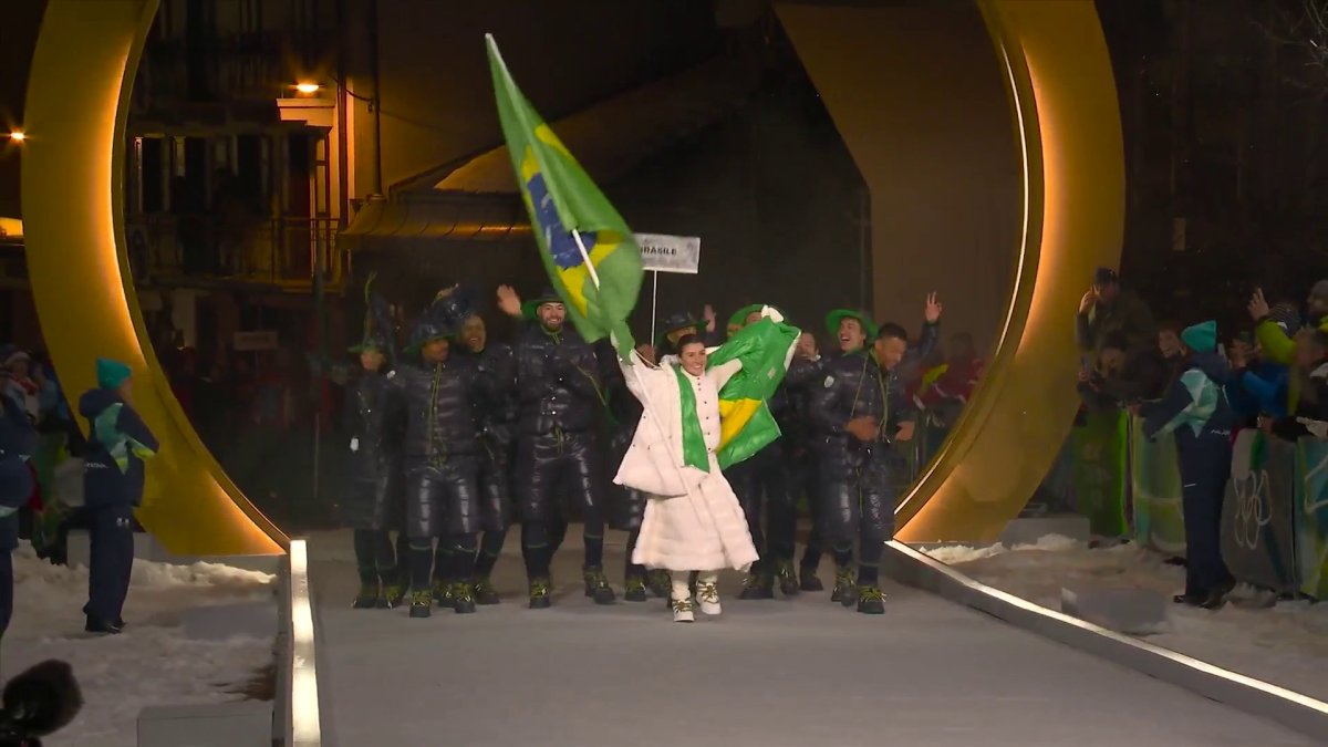 Watch Brazil’s fashionable arrival at 2026 Winter Olympics Opening ...