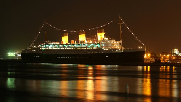 The Queen Mary’s new $90 stayover deal honors its sail-ebratory 90th ...