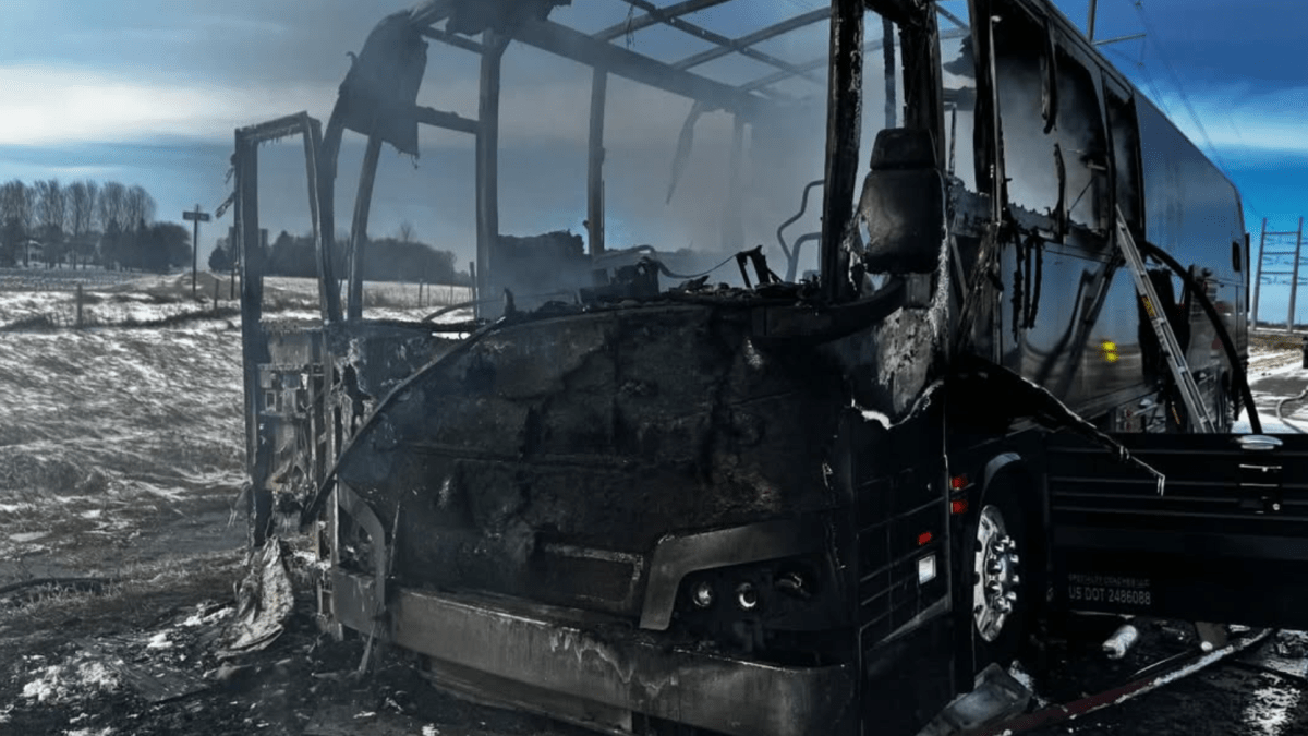 Comedian Bert Kreischer safe after tour bus catches fire – NBC Los Angeles