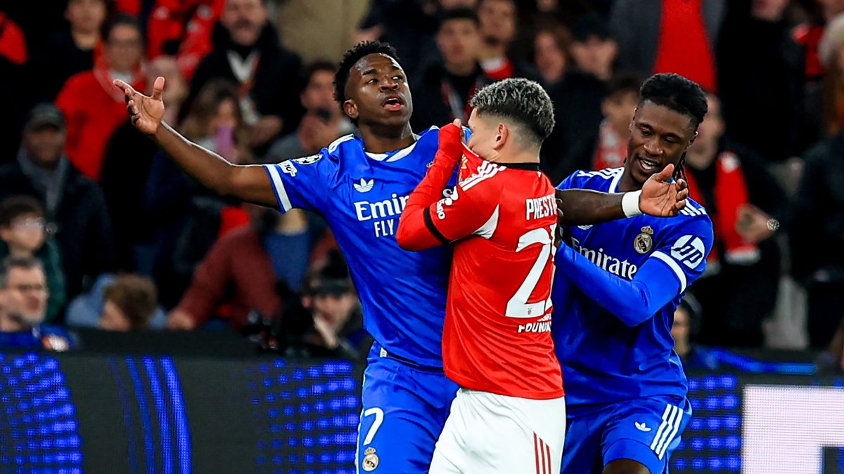 Players will get red cards for covering their mouths in disputes – NBC ...