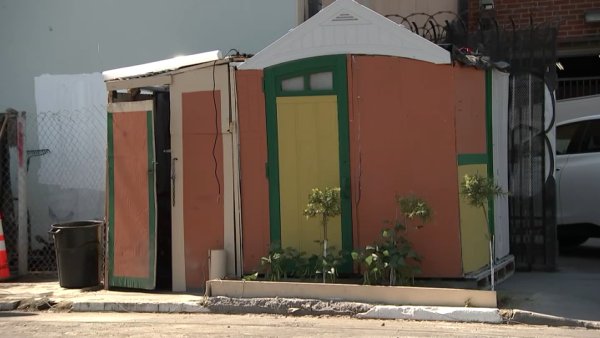 Homeless man builds, sells little wooden houses for $150 – NBC Los Angeles