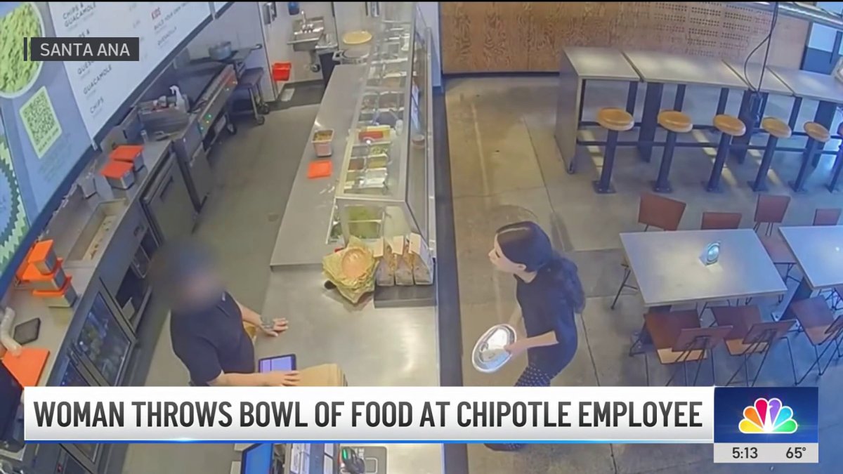 Santa Ana police searching for woman who assaulted Chipotle worker ...
